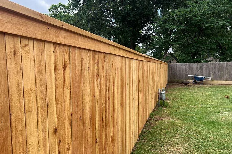 Privacy Fence 6' Cedar Cap & Trim on Steel Posts at 6614 E 67th St S ...